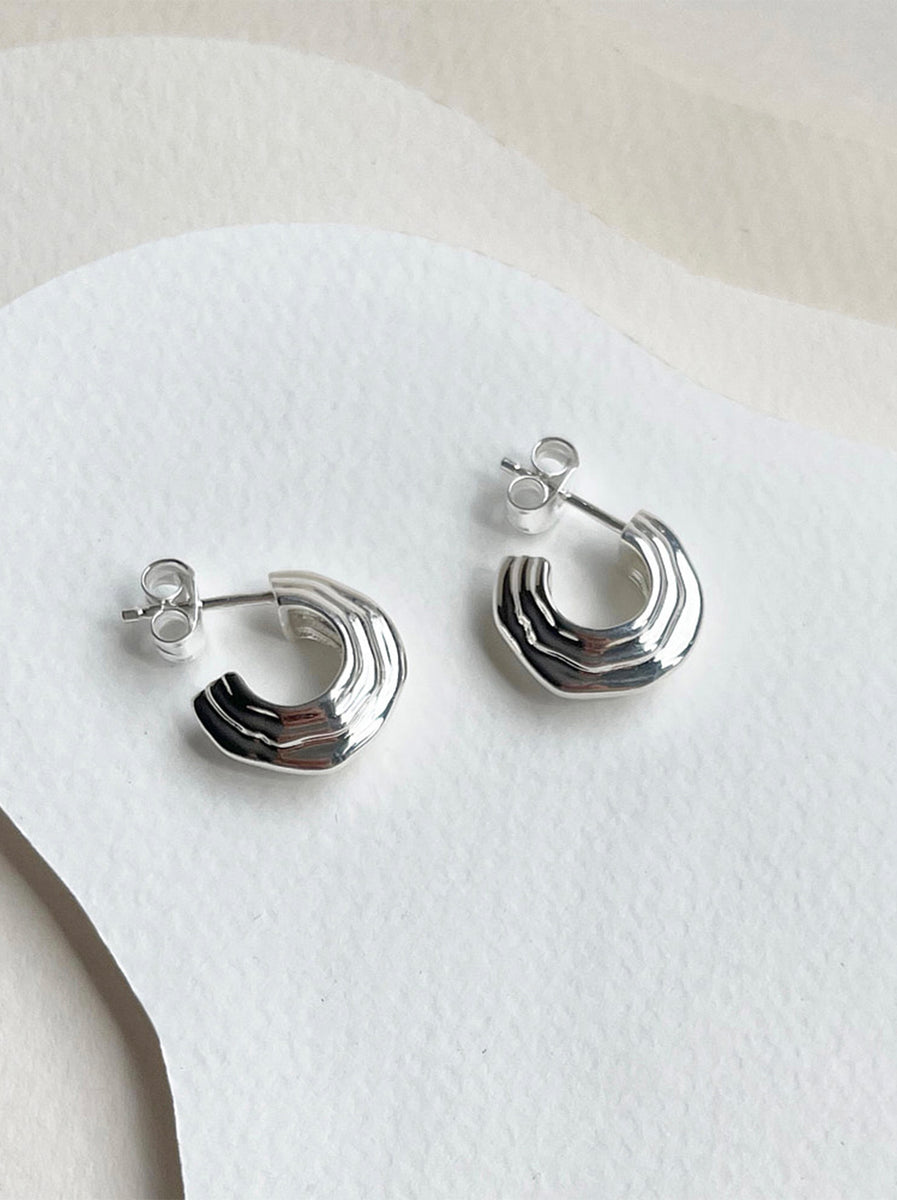 Linda Tahija - Contour Chubby Hoop Earrings - Sterling Silver – Abicus