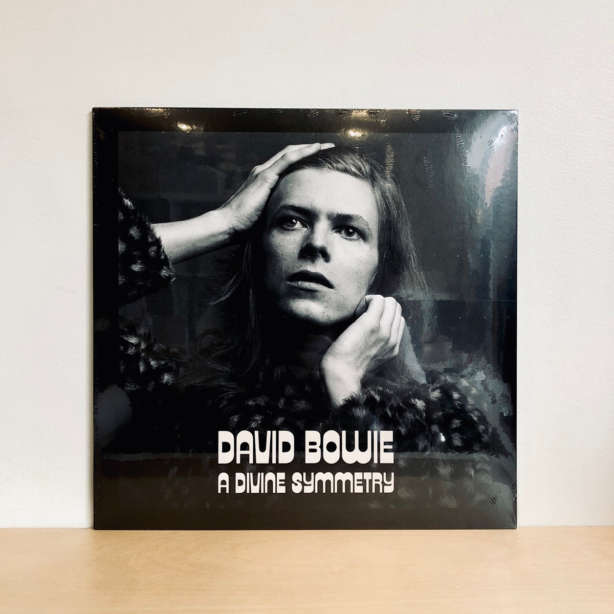 David Bowie - A Divine Symmetry. LP – Abicus